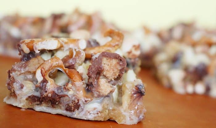 Chocolate Chip Cookie Dough Magic Bars - Pretty Little Bakers