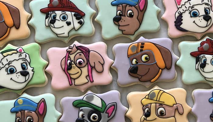 CUSTOM COOKIES - Pretty Little Bakers